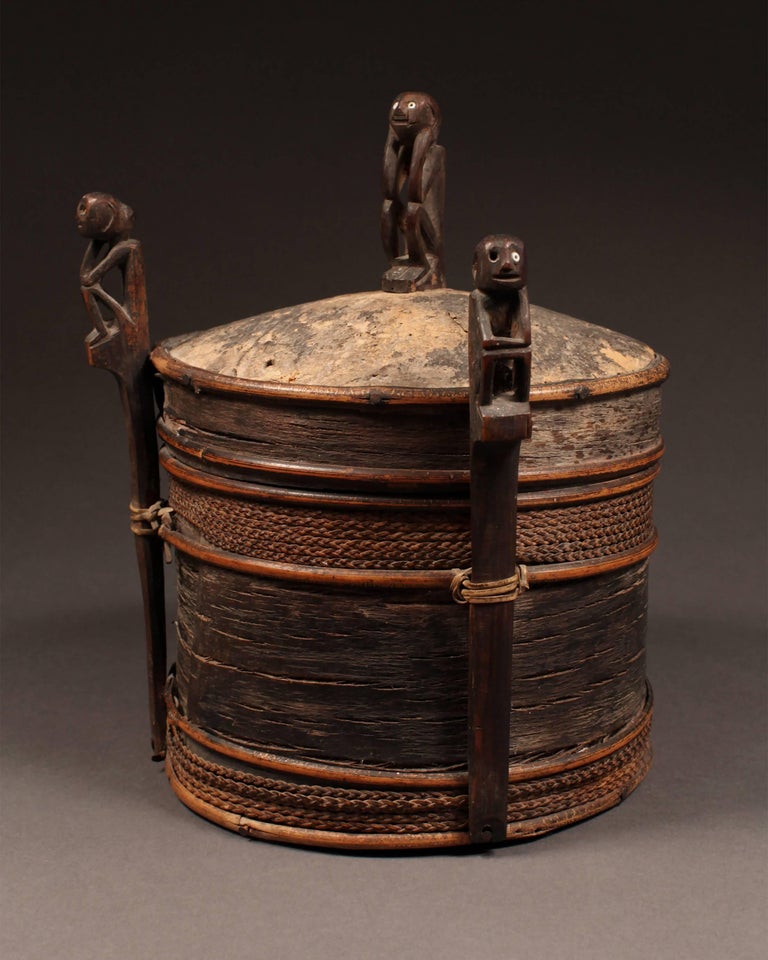 Late 19th Century Dayak Shaman's Box For Sale at 1stDibs