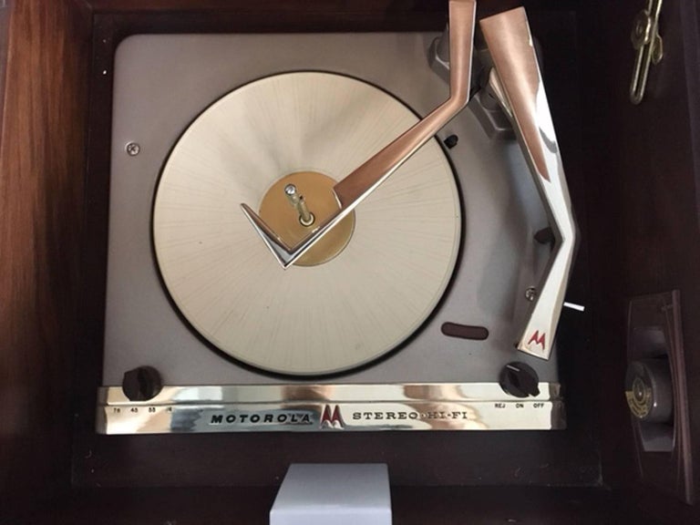 Motorola 3 Channel Stereophonic High Fidelity Stereo Console at 1stDibs