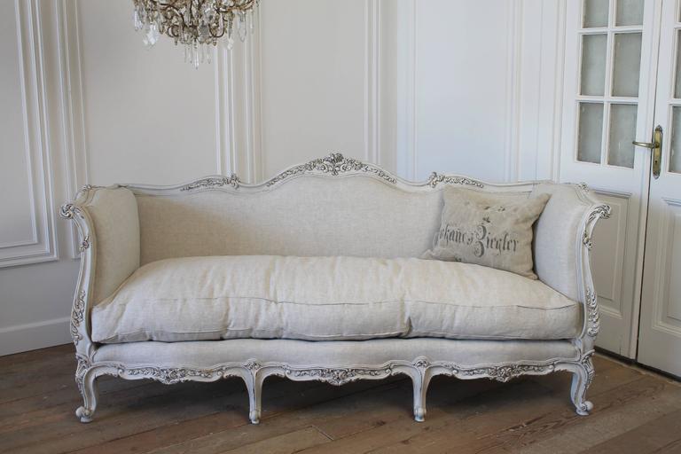 Vintage French Louis XV Style Daybed Sofa in Natural Beligan Linen at ...