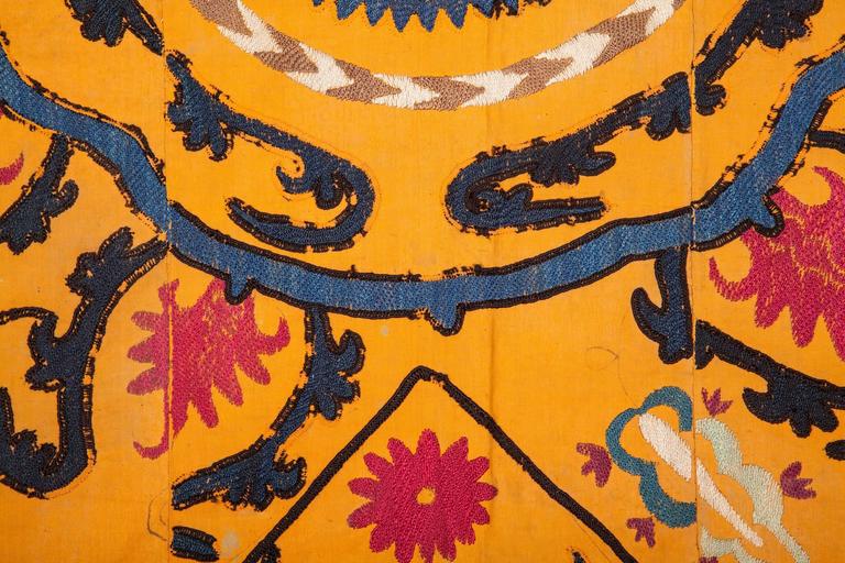 Early 20th Century Jizzak Suzani, Wall Hanging For Sale at 1stDibs