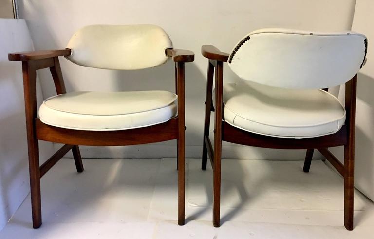 Pair of Mid-Century Modern Jerry Johnson Style Upholstered Armchairs ...