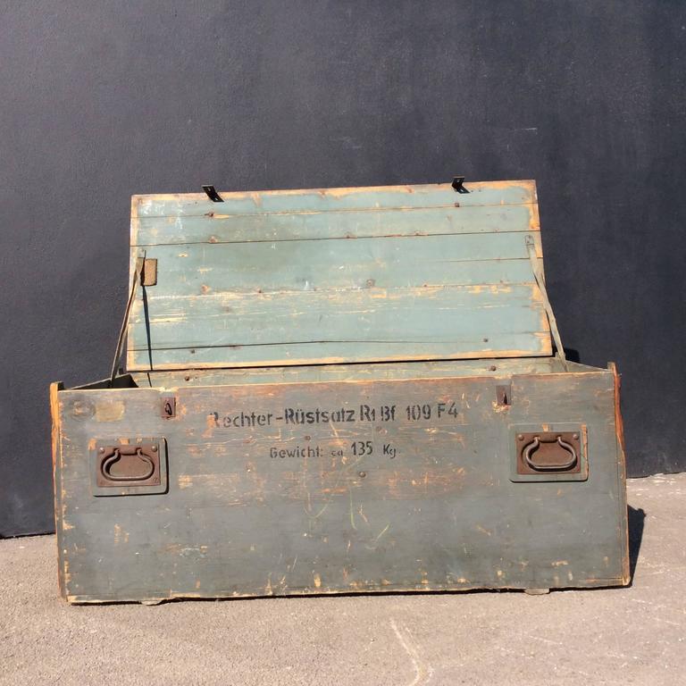 Messhachmit German Machine Gun Crate Trunk WW2 at 1stDibs | ww2 gun ...