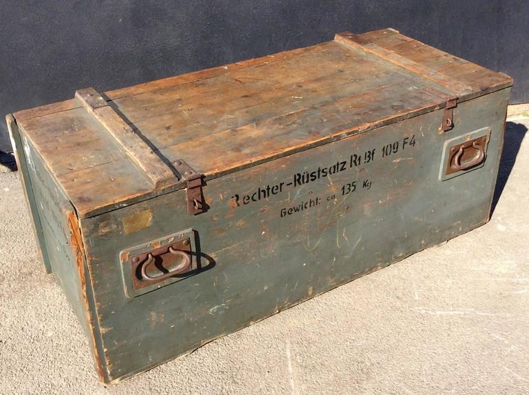 Messhachmit German Machine Gun Crate Trunk WW2 at 1stDibs | ww2 gun ...