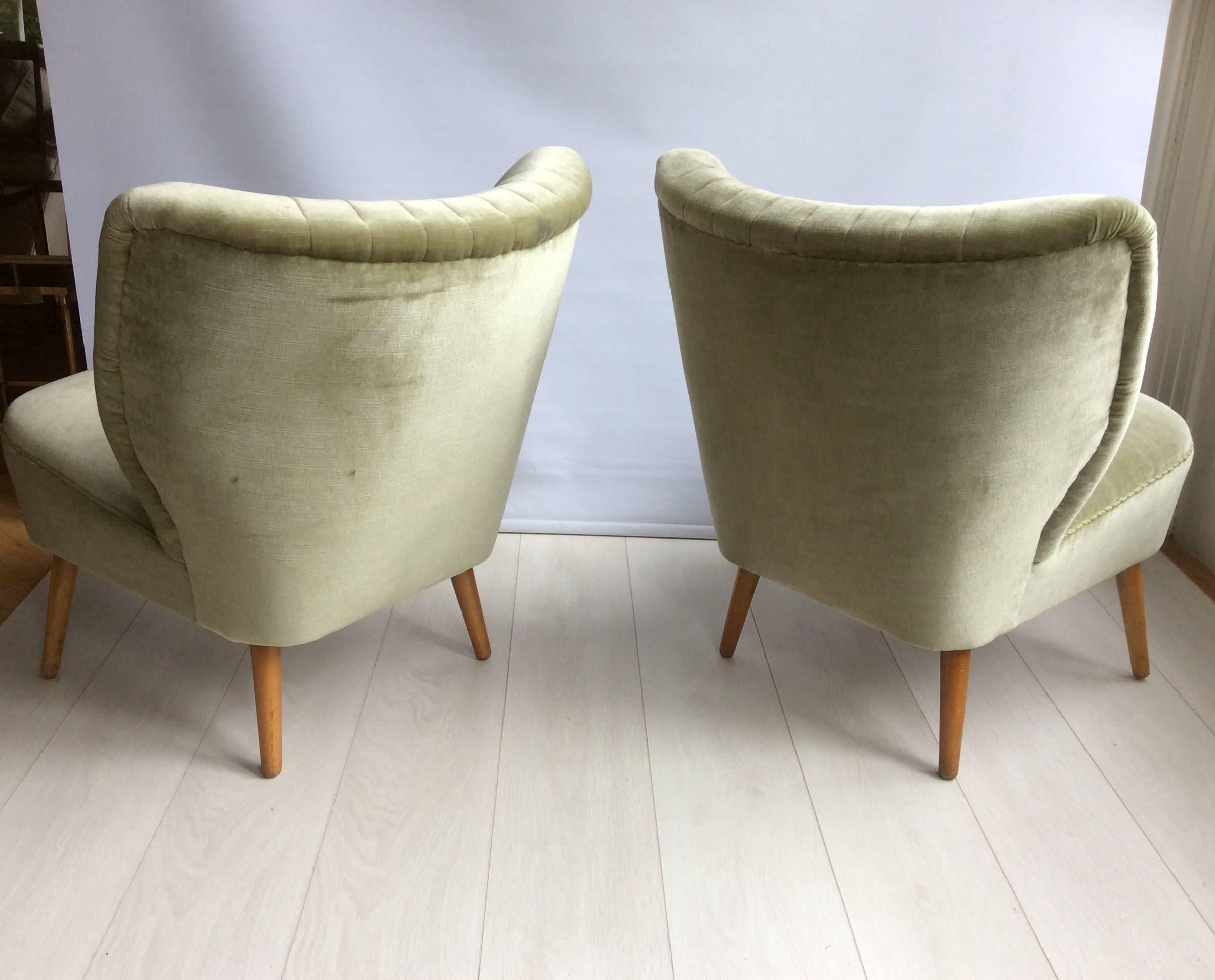 Pair of Mid-Century Cocktail Chairs at 1stDibs