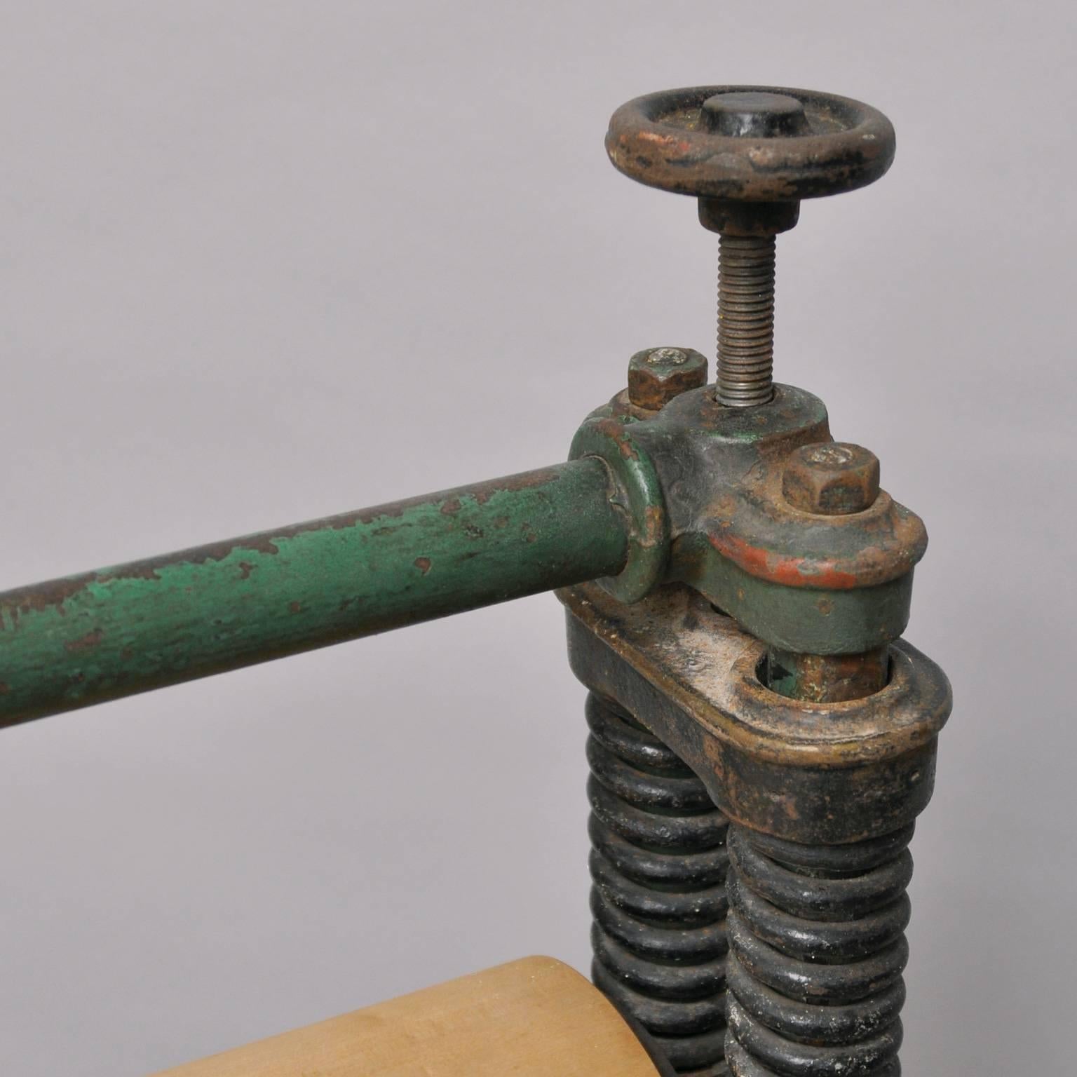 Vintage Mangle, 1920s at 1stDibs | mangle for sale, antique mangle, mangle iron vintage