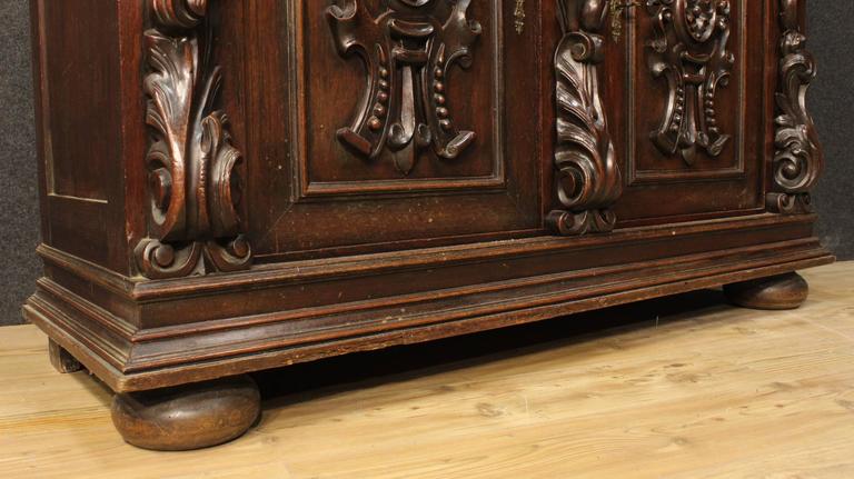 20th Century Dutch Cupboard For Sale at 1stDibs