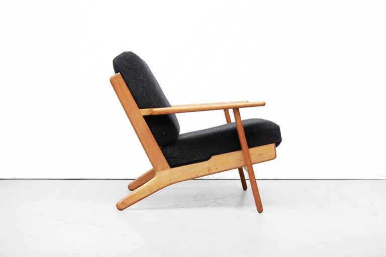 Danish, GE290 Lounge Chair by Hans J. Wegner for GETAMA, 1950s at 1stDibs
