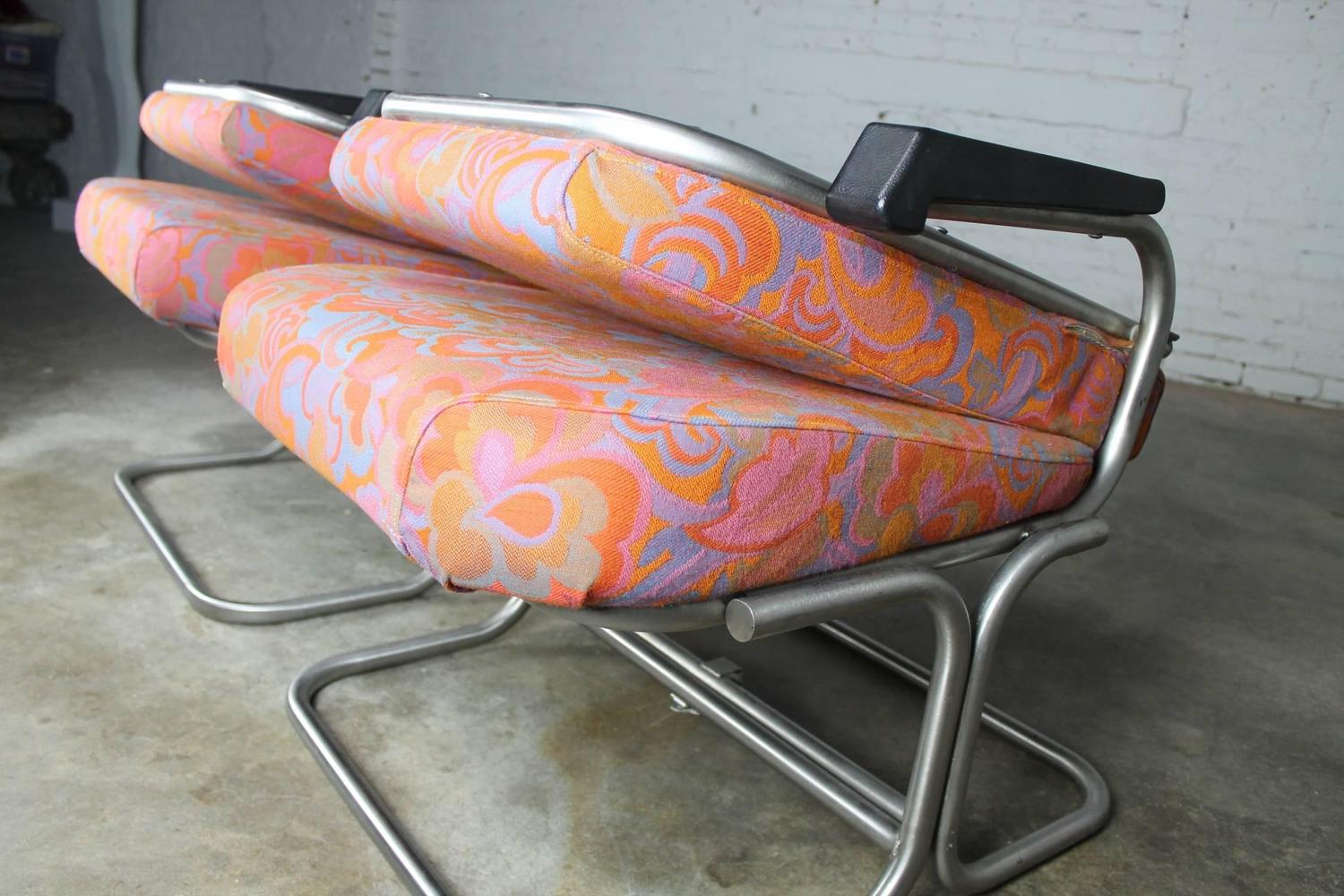 Vintage Mid-Century Modern Pullman Train Car Folding Lounge Chairs a ...