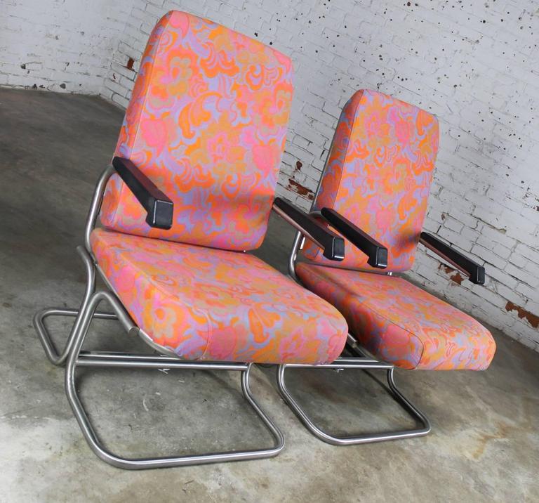 Vintage Mid-Century Modern Pullman Train Car Folding Lounge Chairs a ...