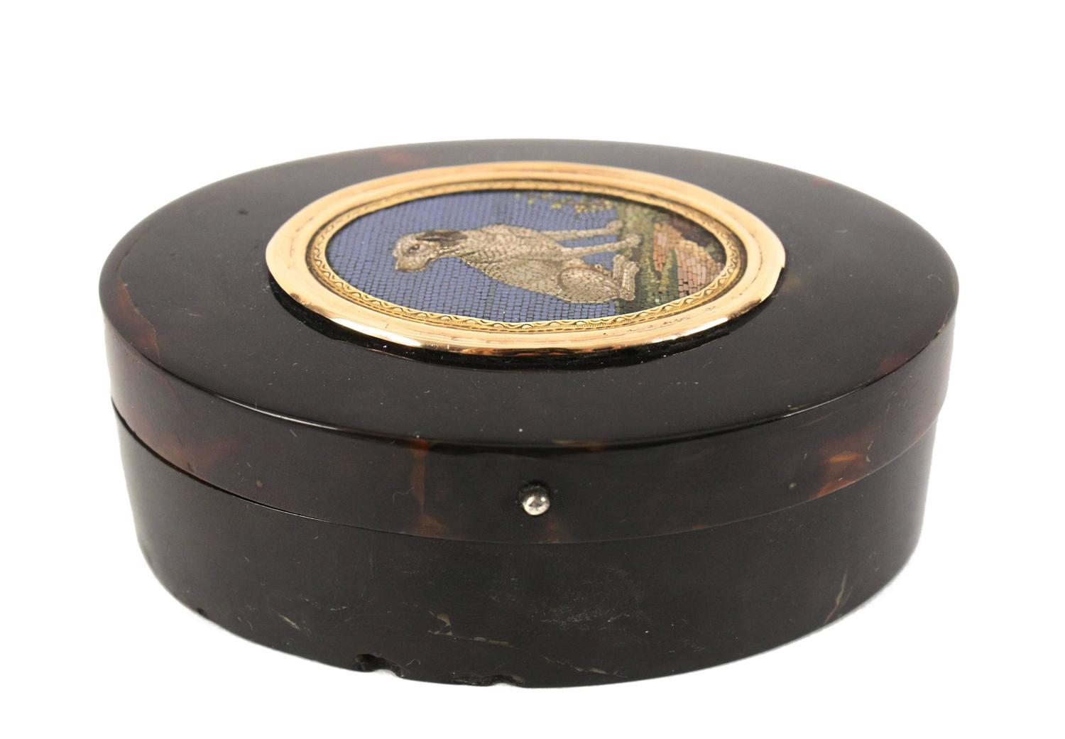 Italian Gold-Mounted Micromosaic Snuff Box For Sale at 1stdibs