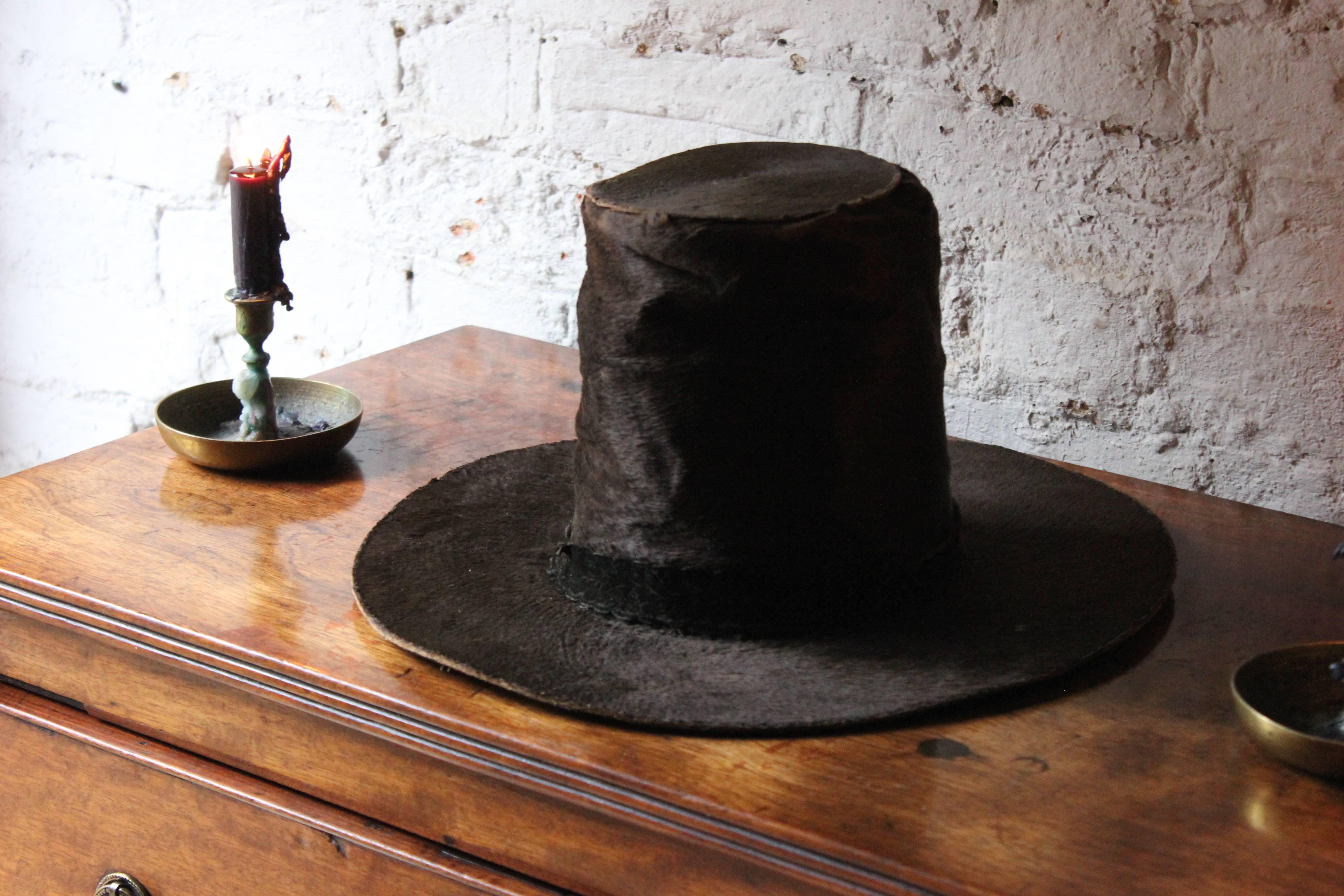 Boxed Ladies Pony Skin Welsh Hat ‘Het Gymreig’ Carver and Co Late Dale ...
