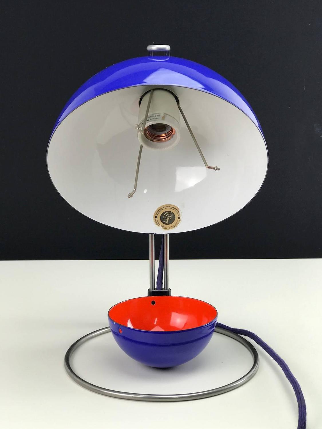 Verner Panton VP4 Original Enamel Flower Pot Table Lamp For Sale at 1stdibs