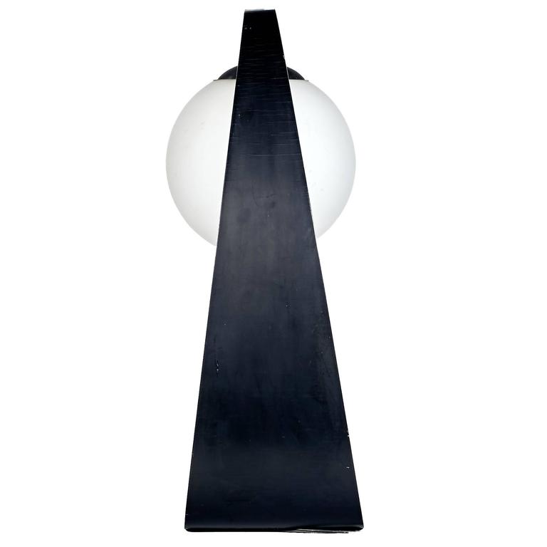 1960s Modeline Black Lacquered Table Lamp at 1stDibs