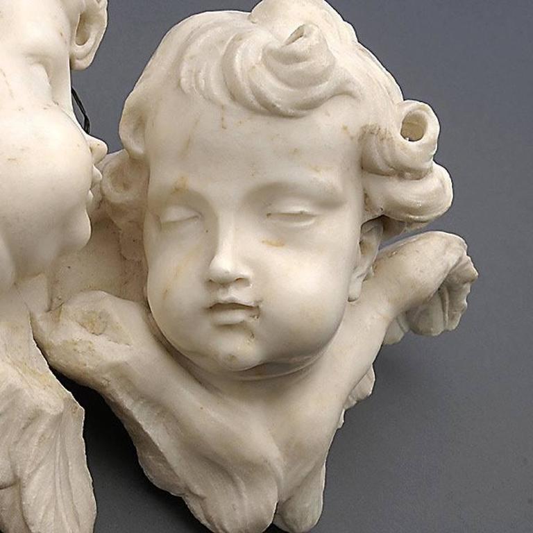 19th Century Italian Marble Bust Plaque of Two Cherubs For Sale at 1stDibs