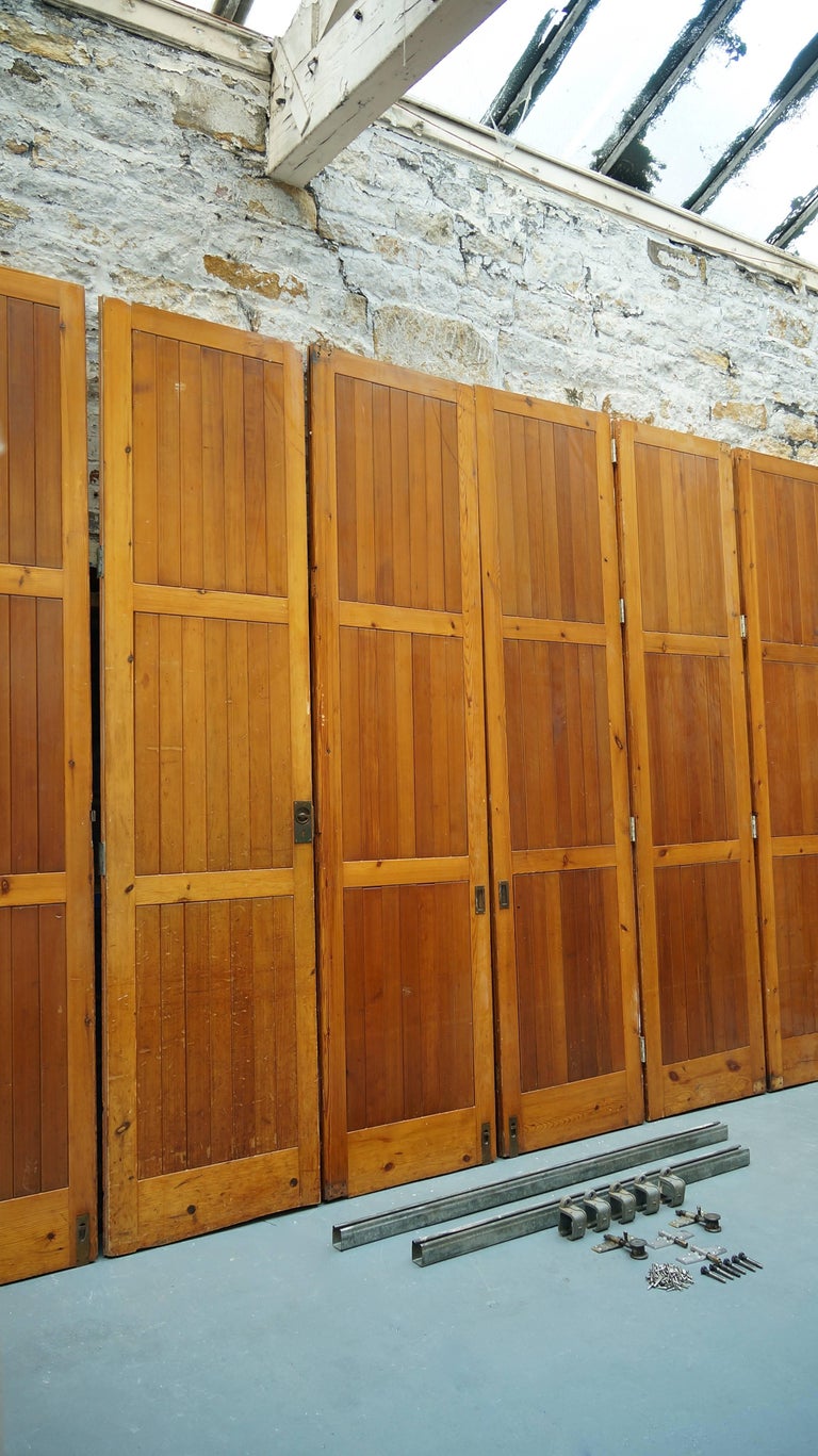Vintage Reclaimed / Salvage Oregon Pine Room Dividers / Hinged Bi ...