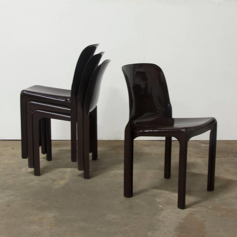 1969, Vico Magistretti for Artemide, Set of Four Brown Selene Chairs at ...