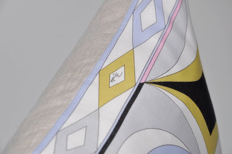 Vintage Pucci Geometric Fabric and Irish Linen Cushion Pillow For Sale ...