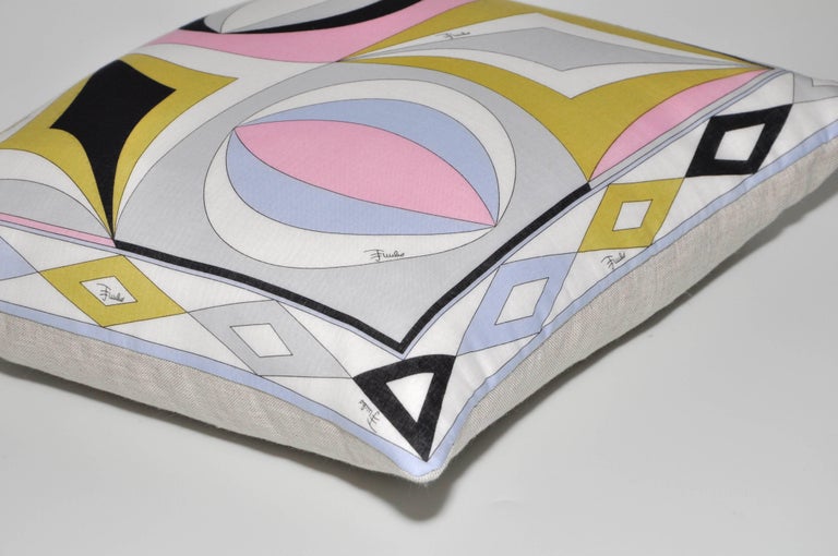 Vintage Pucci Geometric Fabric and Irish Linen Cushion Pillow For Sale ...