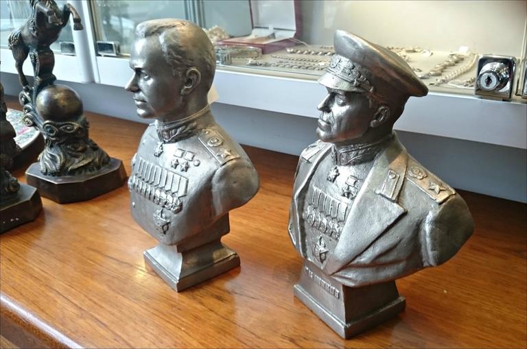 Two Late 20th Century Russian Figures of Soviet WW2 Heroes For Sale at ...