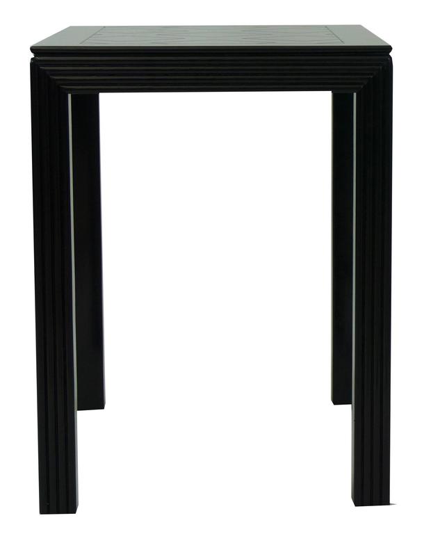 Black Lacquered Side Table For Sale at 1stDibs