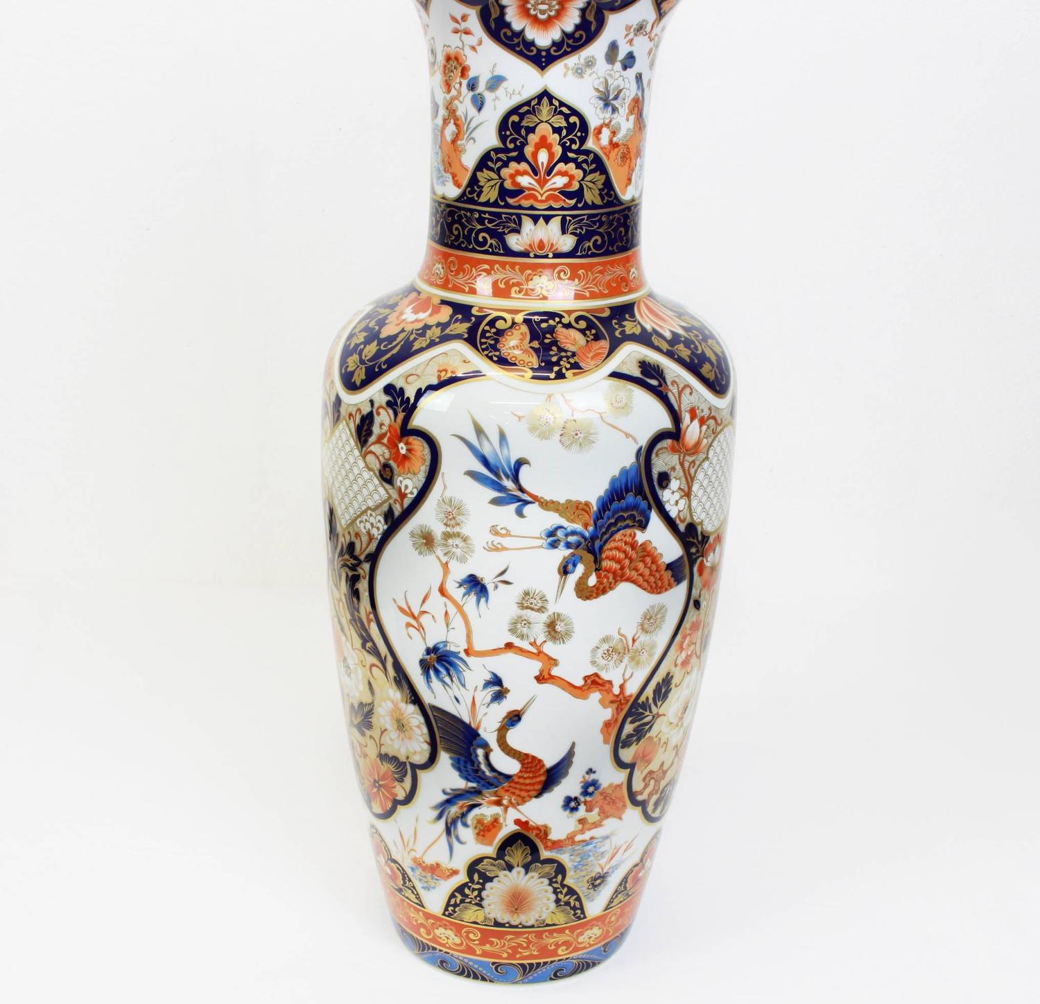 Pair of Huge Yokohama Porcelain Vases Design Füllman, AK Kaiser ...