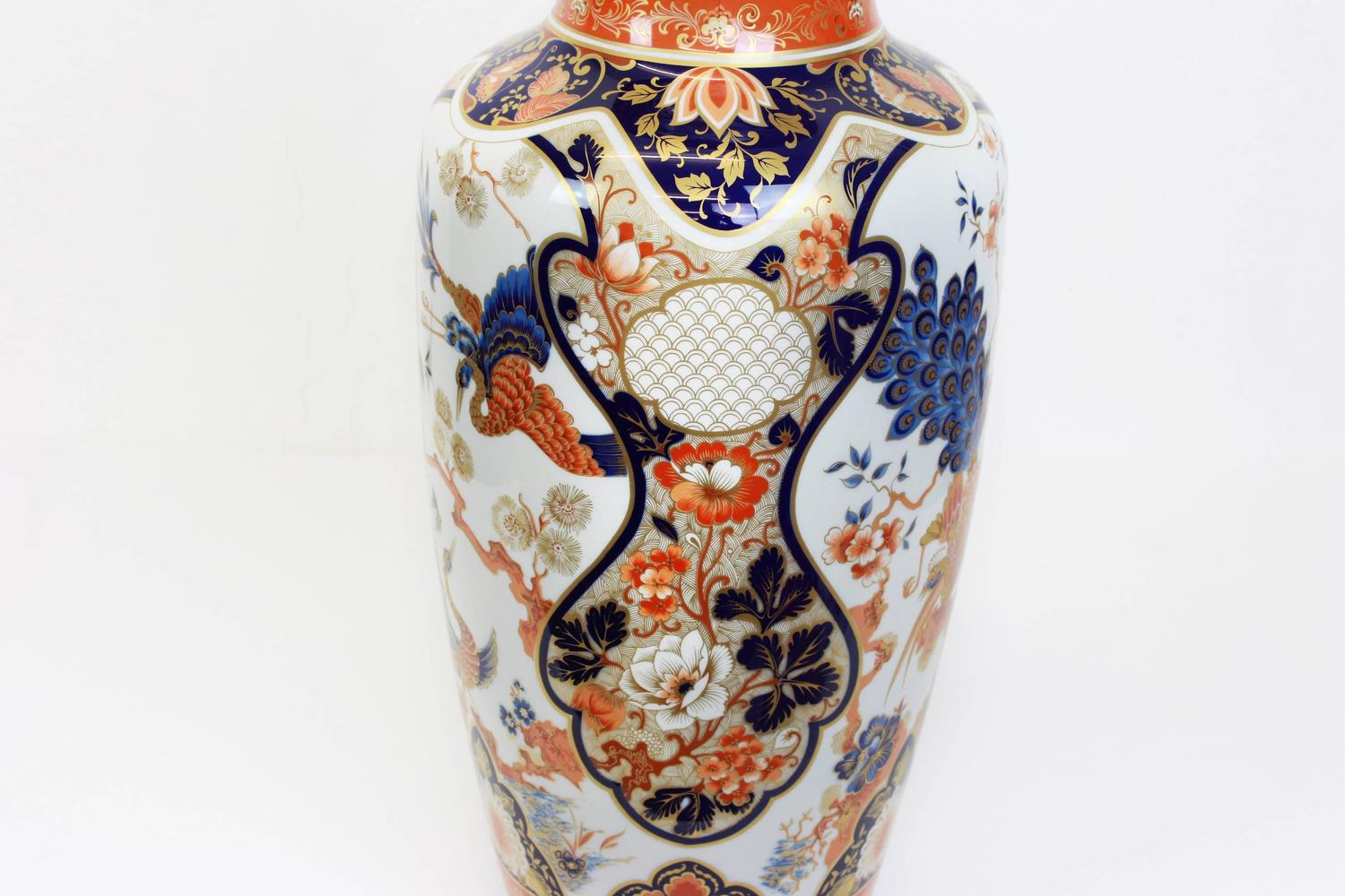 Pair of Huge Yokohama Porcelain Vases Design Füllman, AK Kaiser ...