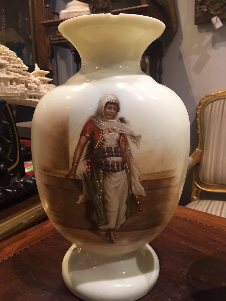 19th Century beautiful pair of french opaline For Sale at 1stDibs