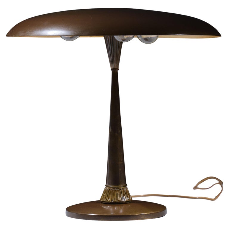 Grande lampe de table ou de bureau italienne en laiton, années 1950 En ...
