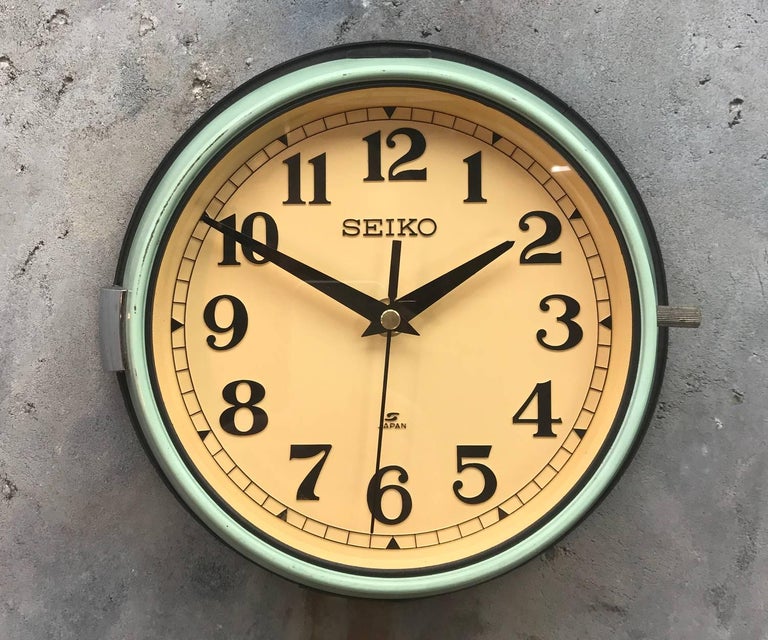 1970s Green Seiko Retro Vintage Industrial Antique Steel Quartz Wall ...