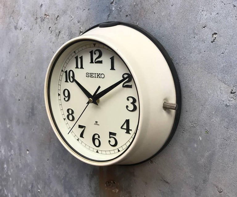 1970s Green Seiko Retro Vintage Industrial Antique Steel Quartz Wall ...