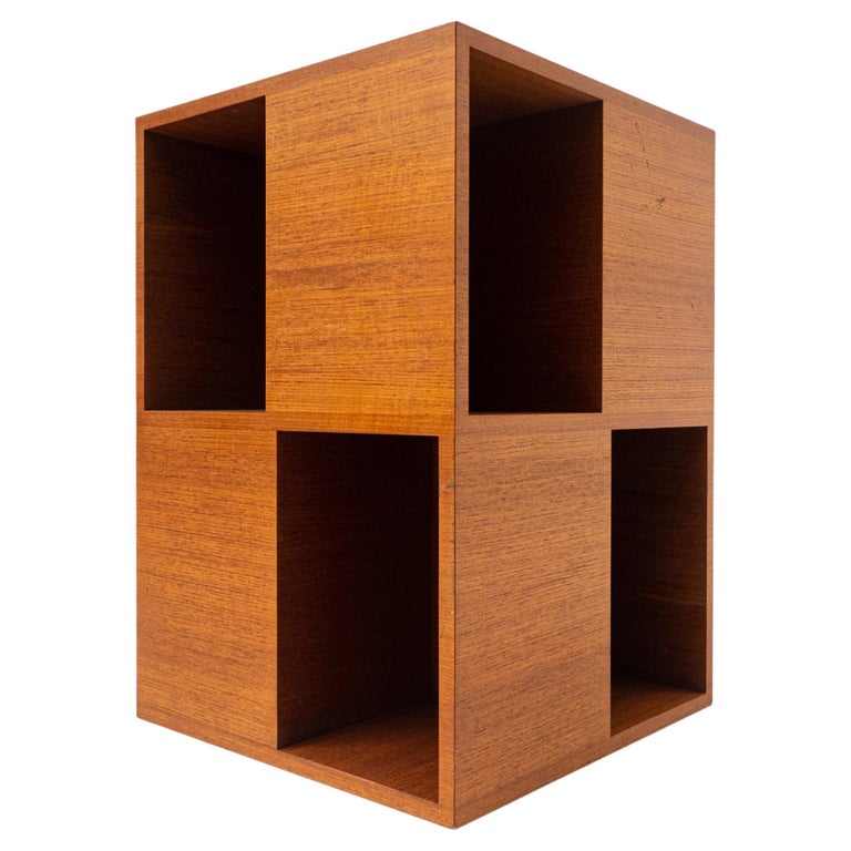 Mid-Century Modern Wooden Swivel Library, Italy, 1960s For Sale at 1stDibs