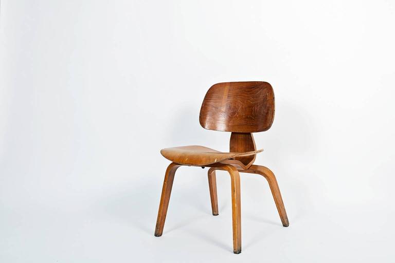 Four LCW Eames Chairs in Plywood at 1stDibs