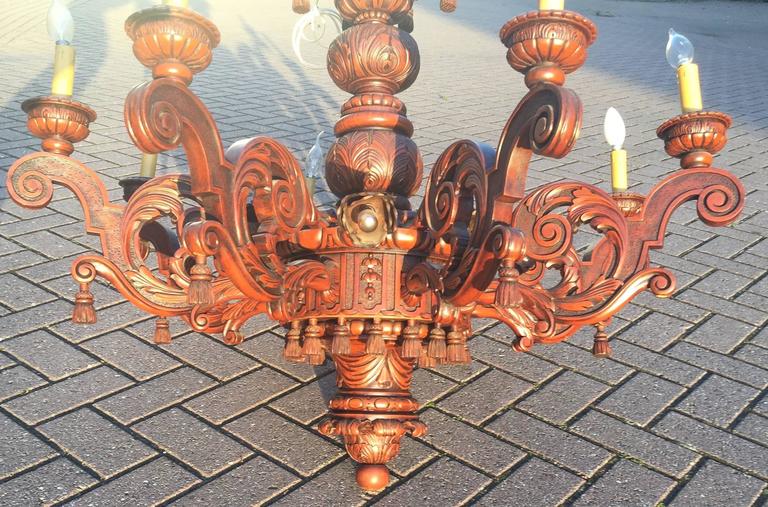 Large and Stunning Sixteen Light, Eight Arm Baroque Style Theatre ...