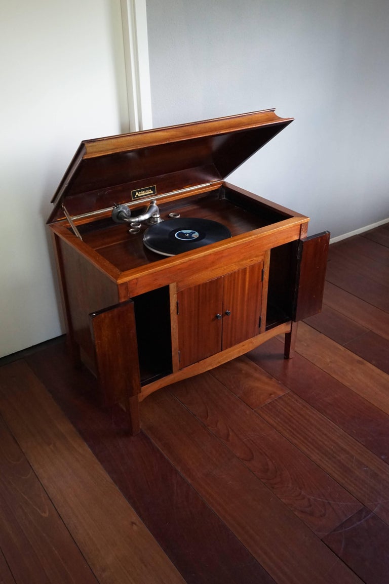 Early 20th Century Handcrafted Mahogany Art Deco Gramophone/Record ...