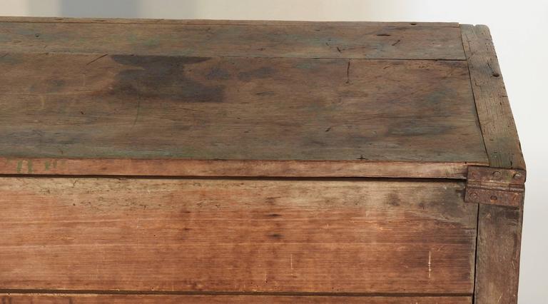 Blanket/Mule Chest with Aged Green Painted Patina Pre Civil War at 1stDibs
