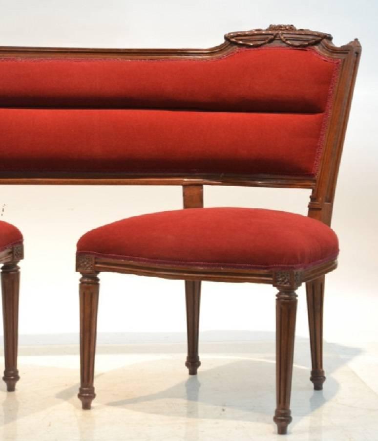 Unique Victorian Style Tete-a-Tete / Settee / Courting Bench at 1stDibs