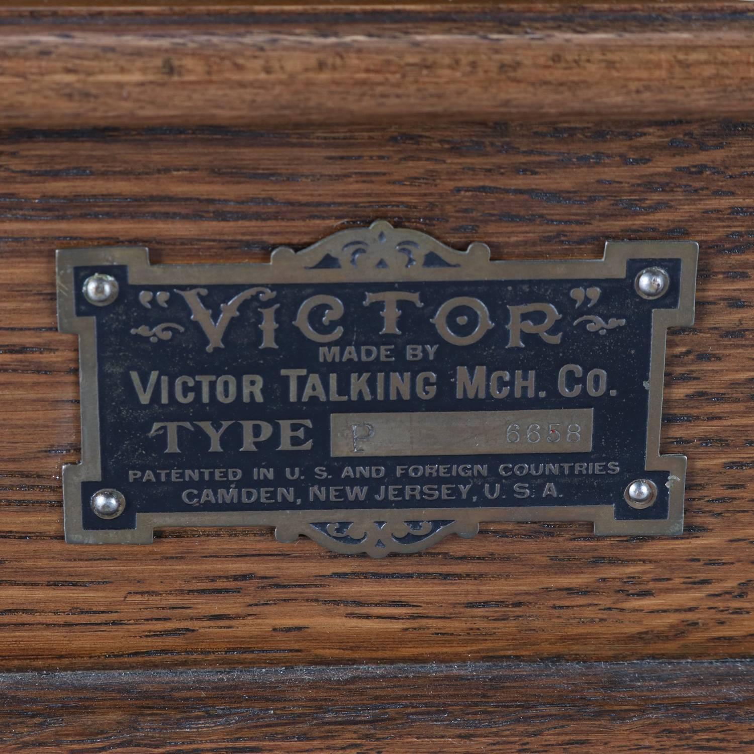 Antique Victor Talking Machine Phonograph Type P. 6858 at 1stDibs ...