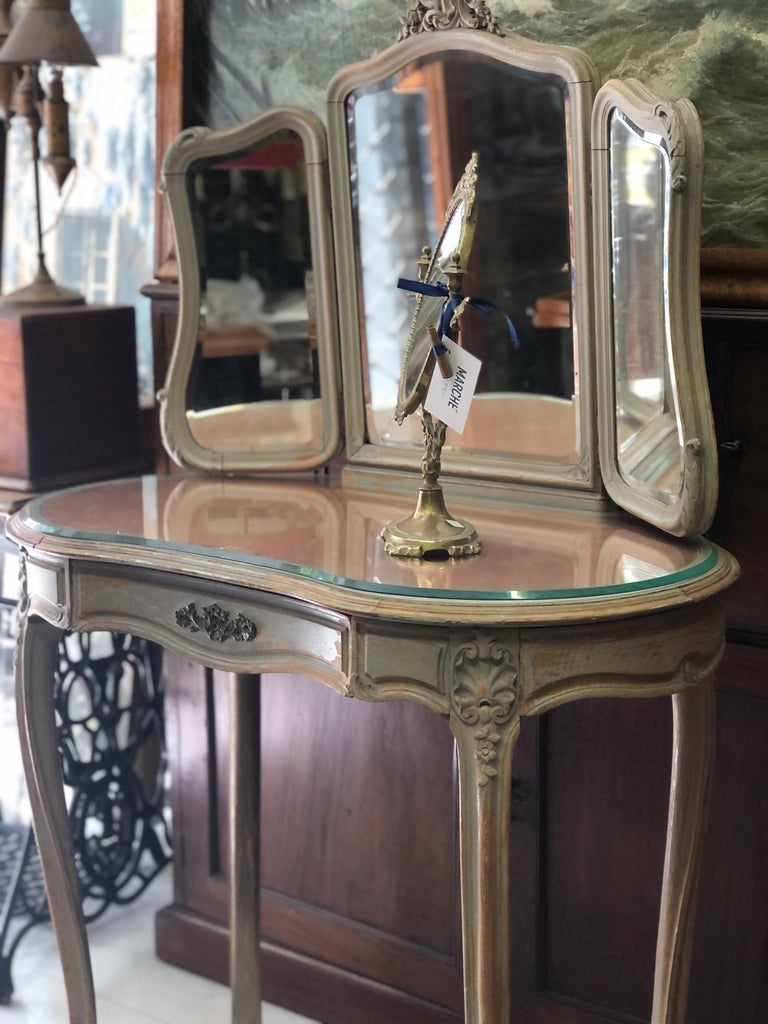 20th Century French Louis XV Vanity Table with Triple Mirror and Front ...