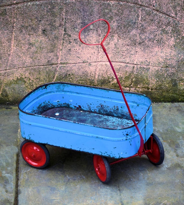 1950s Childs Triang Pull Along Cart For Sale at 1stDibs
