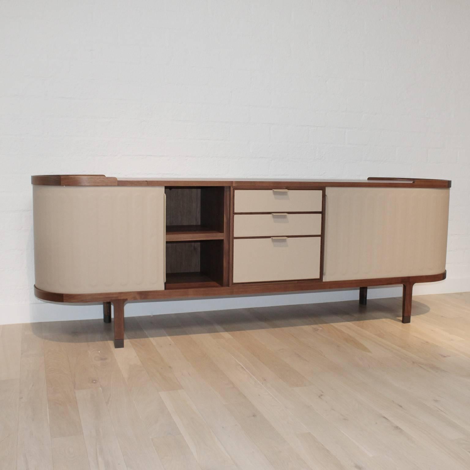 Dia Cabinet by Chi Wingo Lo for Giorgetti For Sale at 1stDibs ...