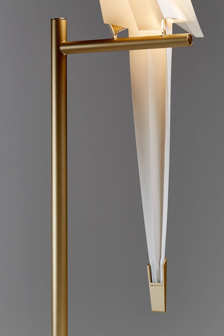 Moooi Perch LED Table Lamp in Brass with White Bird For Sale at 1stDibs