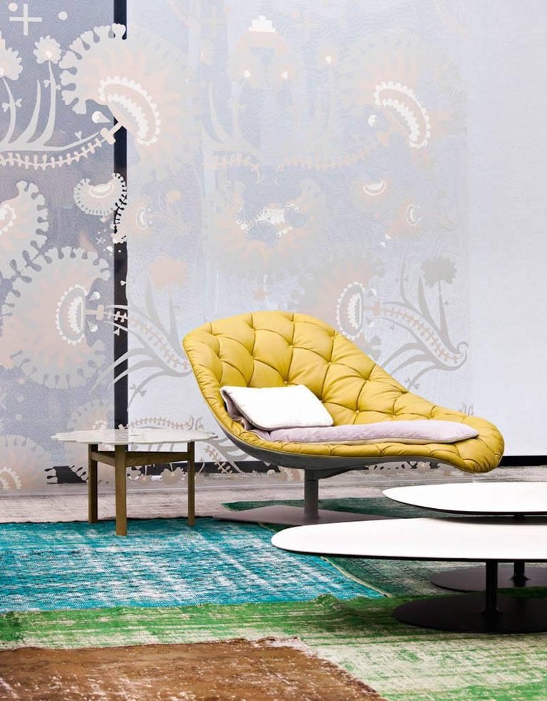 Moroso Phoenix Coffee Table with Metal Pedestal Base and Various Color ...