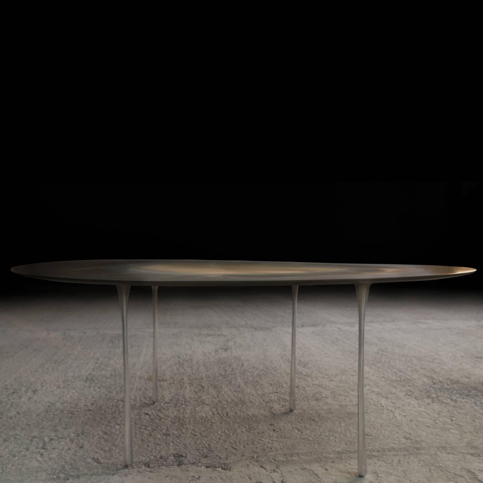 Echo Dining Table For Sale at 1stDibs