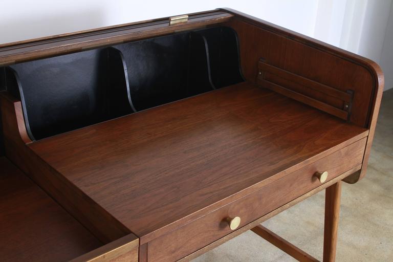 Sligh Lowry Mid-Century Walnut Roll Top Desk For Sale at 1stDibs ...