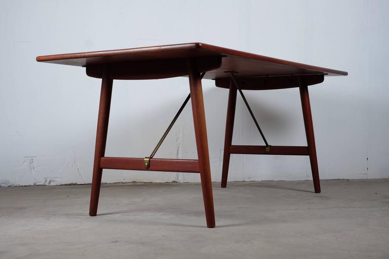 'Hunting Table' with Cross-Legs in Oak and Top in Solid Teak For Sale ...
