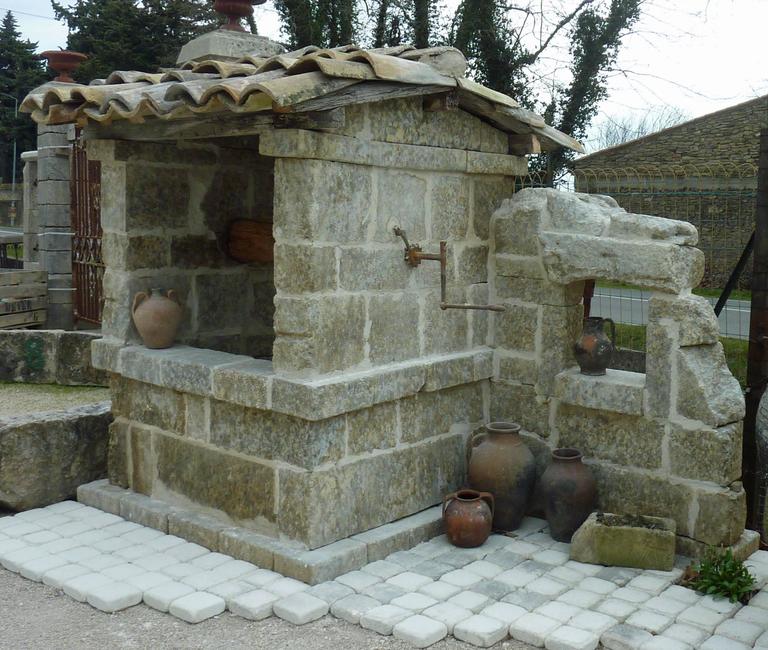 Superb 19th Century French Limestone Well with Tiled Roof and Side-Wall ...