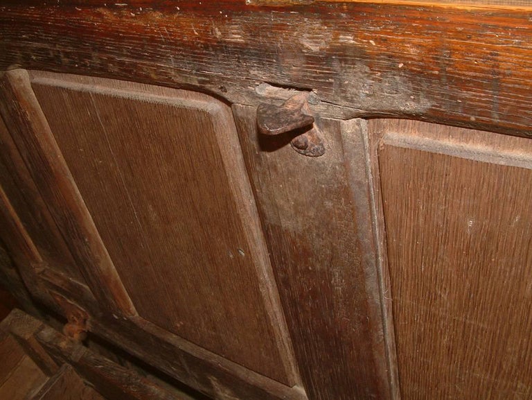 English Elizabethan Period Oak Linen Fold Coffer, circa 1580 For Sale ...