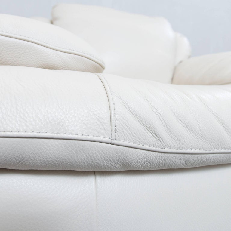 Italsofa by Natuzzi Designer Leather Chair Creme White Modern at 1stDibs