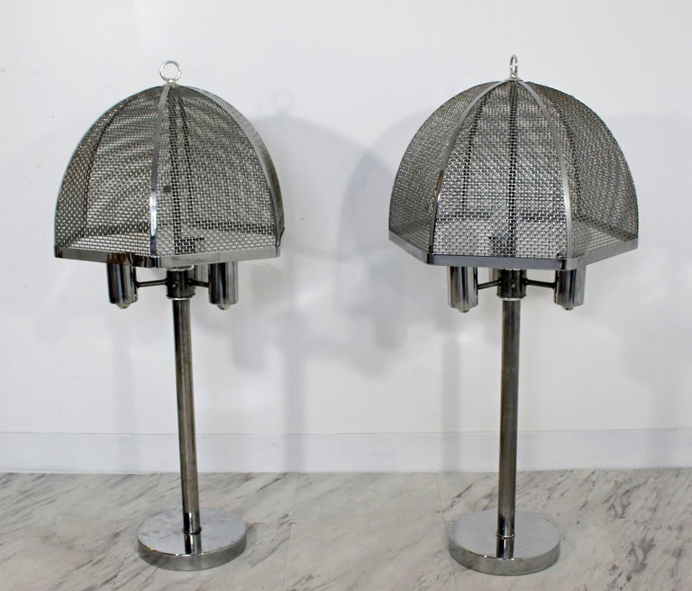 Vintage Mid-Century Modern Pair of Laurel Style Wire Mesh Table Lamps ...