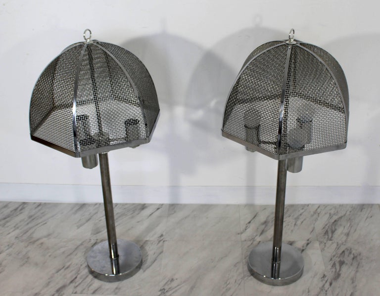 Vintage Mid-Century Modern Pair of Laurel Style Wire Mesh Table Lamps ...